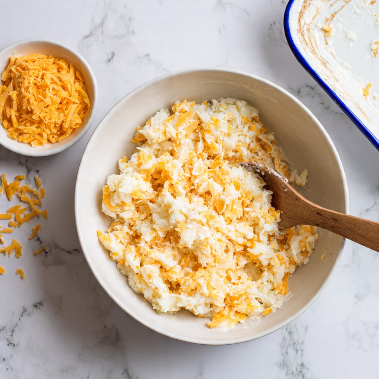 Copycat Cracker Barrel Hash Brown Casserole: Irresistible Comfort Food