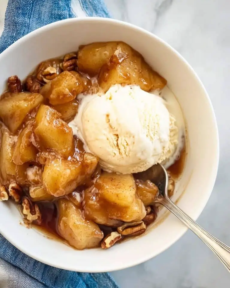 Banana Crumble: Irresistible Cozy Fruit Dessert